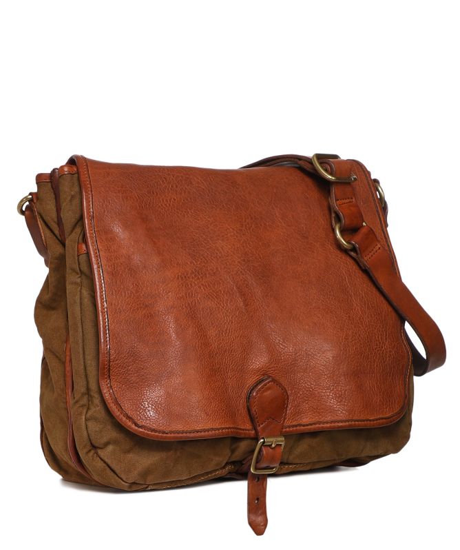 Campomaggi | Luxe Italian Leather Bags & Accessories